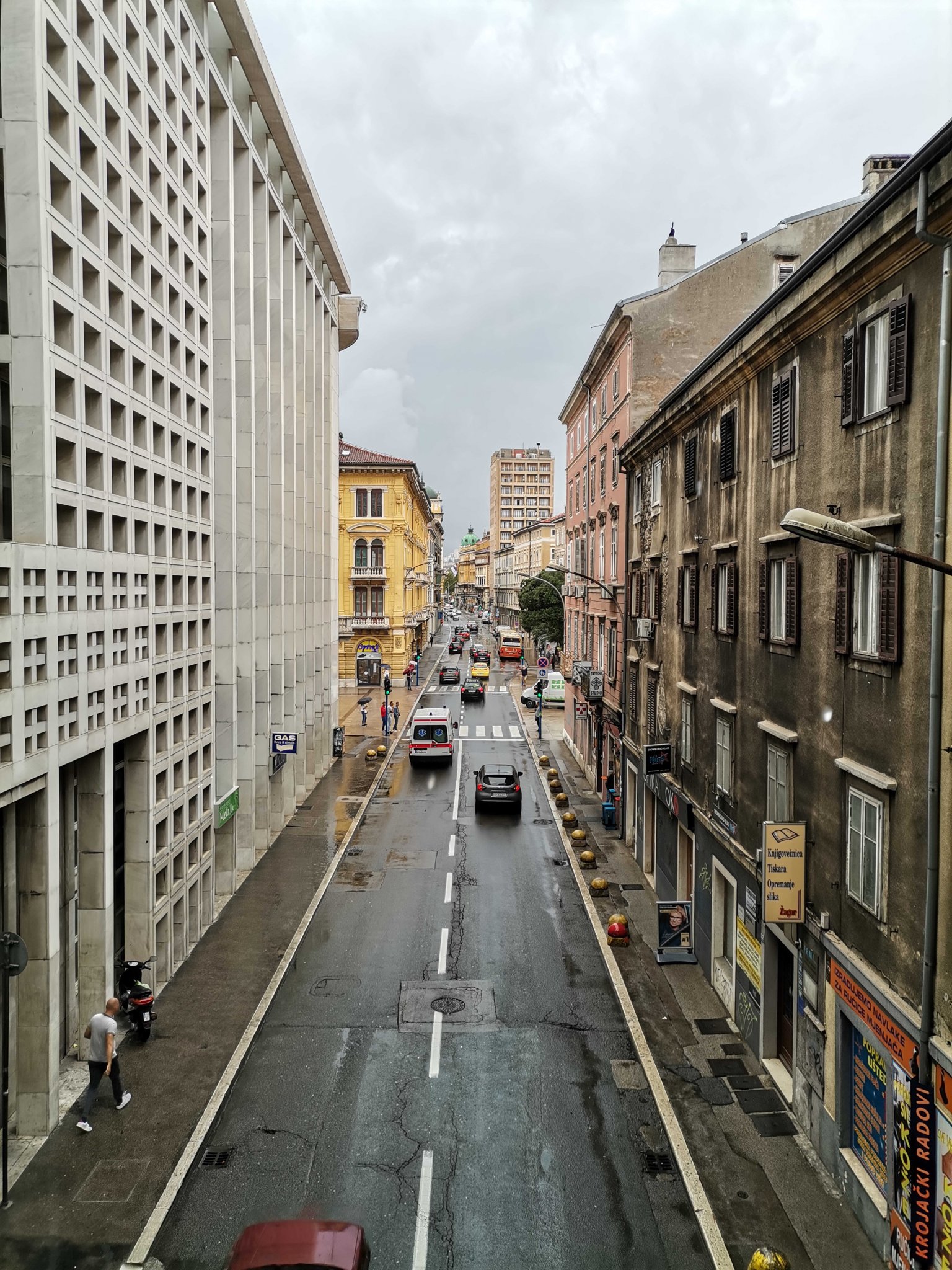[FOTO] Jedna od najprometnijih ulica u Rijeci, znate li kako se zove?