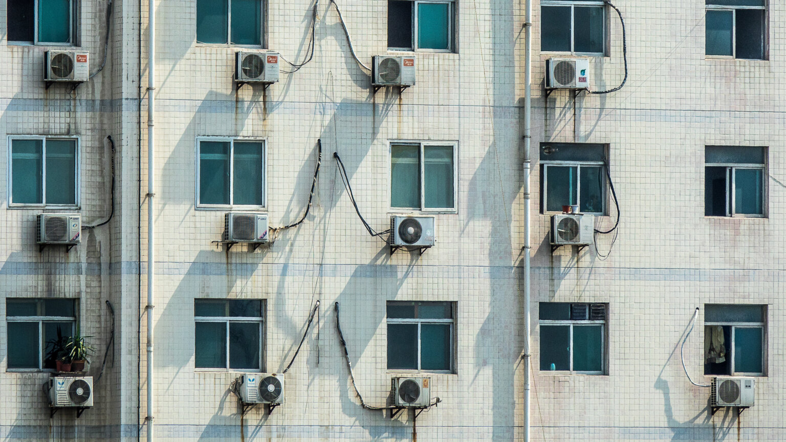 Zakon o upravljanju i održavanju zgrada: Sve o klimama, dizalima i ...