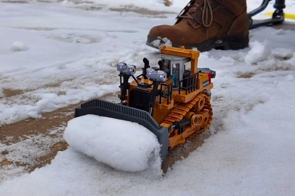 Bauštelsko čišćenje prilaza: Ovo je dobio od žene na poklon i odmah se ...